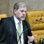 Antes de deixar governo, Lewandowski envia à PF investigação contra ...