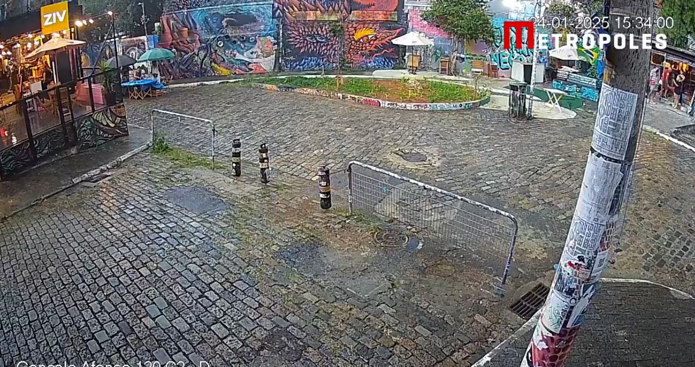 Vídeo mostra alagamento do 'Beco do Batman' em poucos minutos